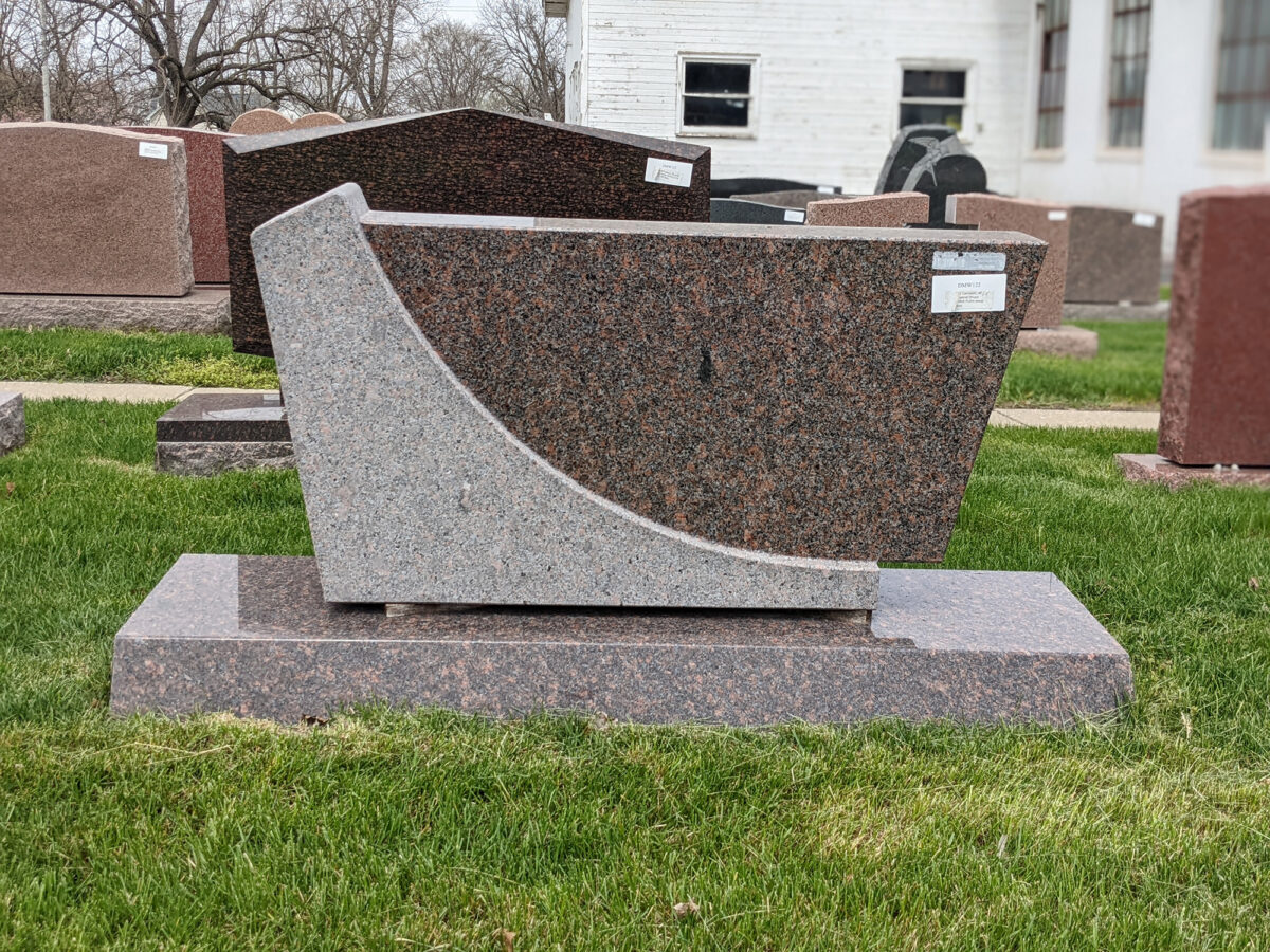 Specialty Designed Marker Inventory - Des Moines-Winterset Memorials